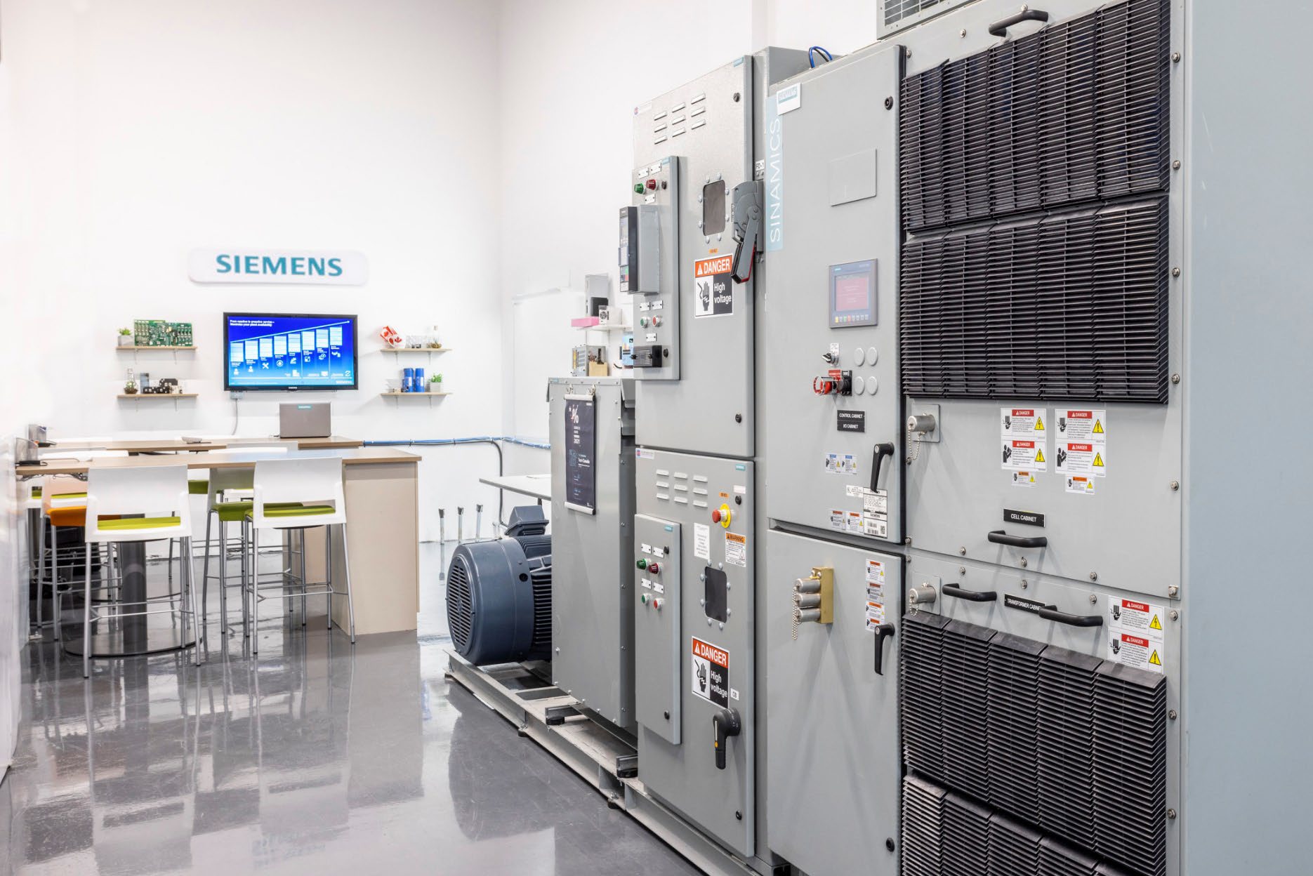 Siemens Perfect Harmony Gen3E Drives 10 Way Ribbon Cable Modulator to ...