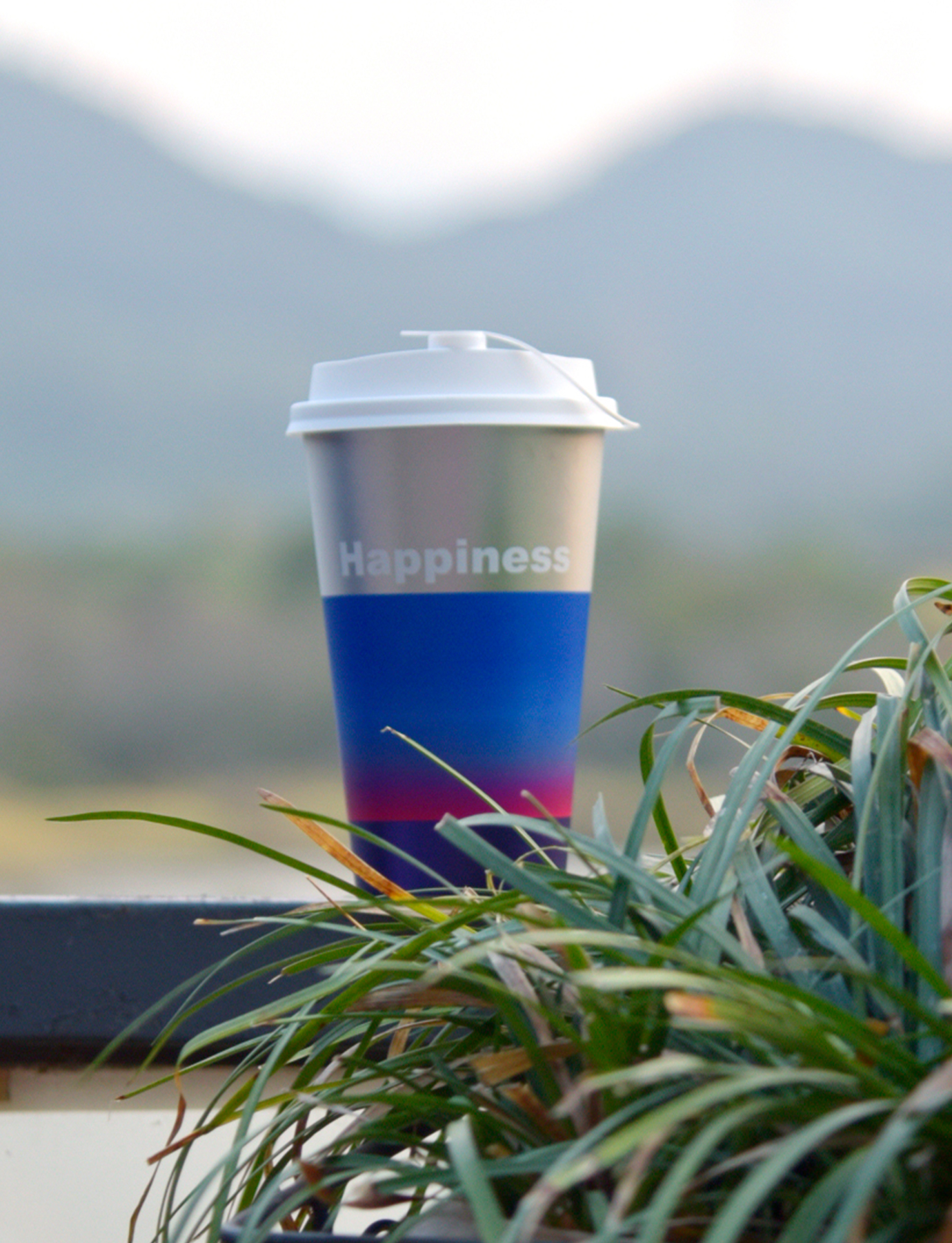 customize your own brand of milk tea cups