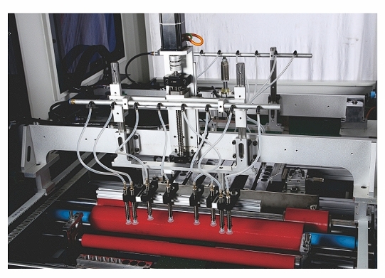 Automatic collapsible box side wing forming machine