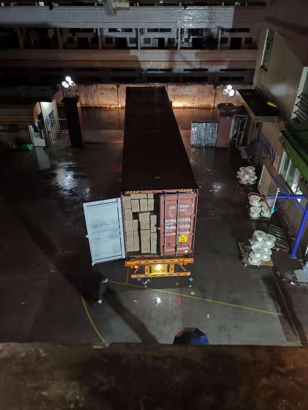 UL In-Line Female Slide plugs for SPT-2